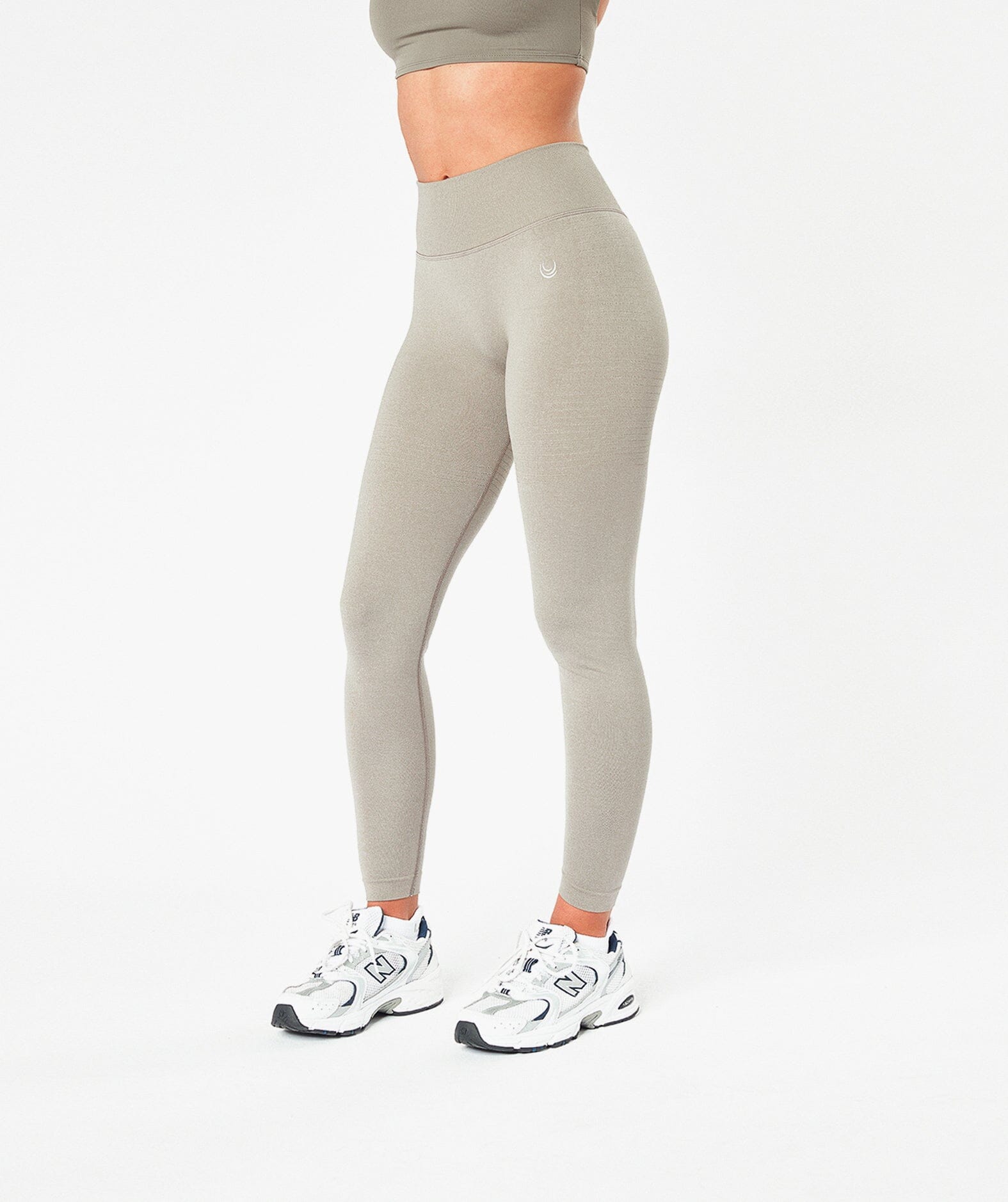V-Seam Leggings – Lazuli Label